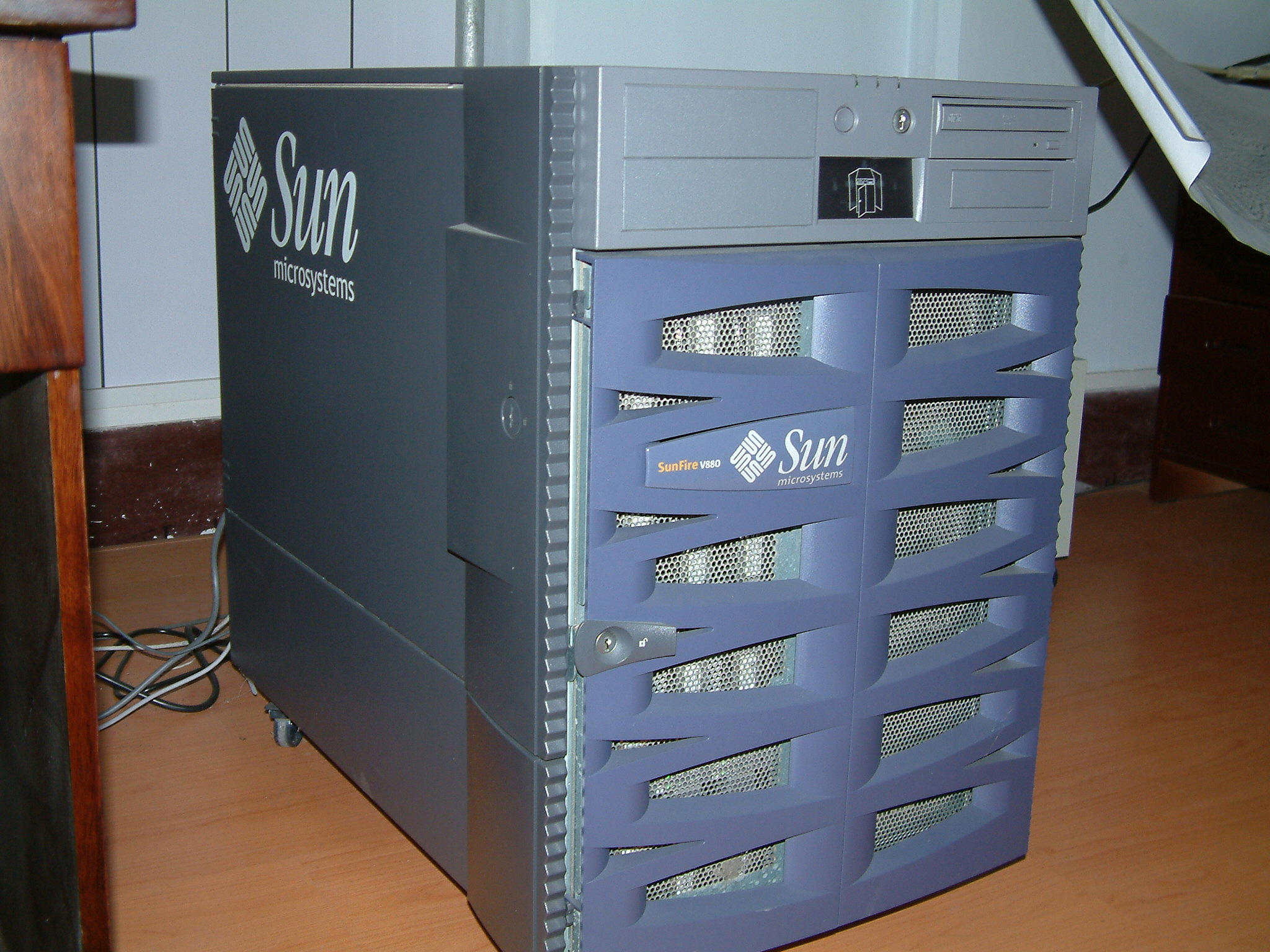 实验设备-地球探测科学与技术学院